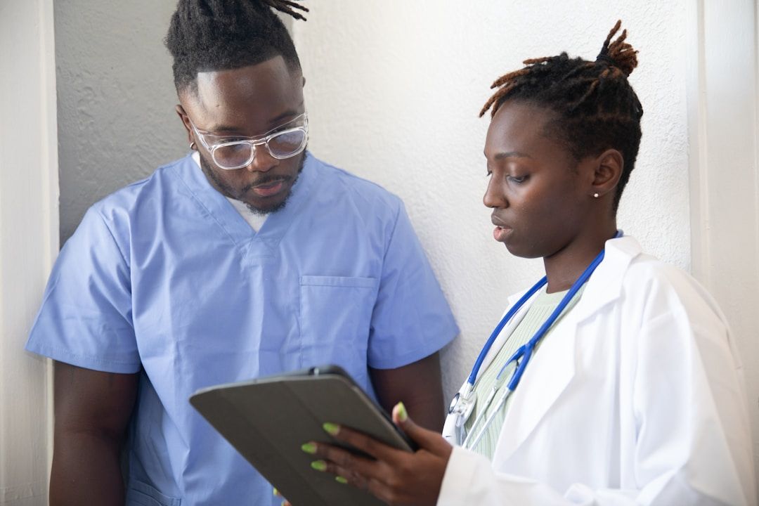 Everything you need to know about clinical shadowing