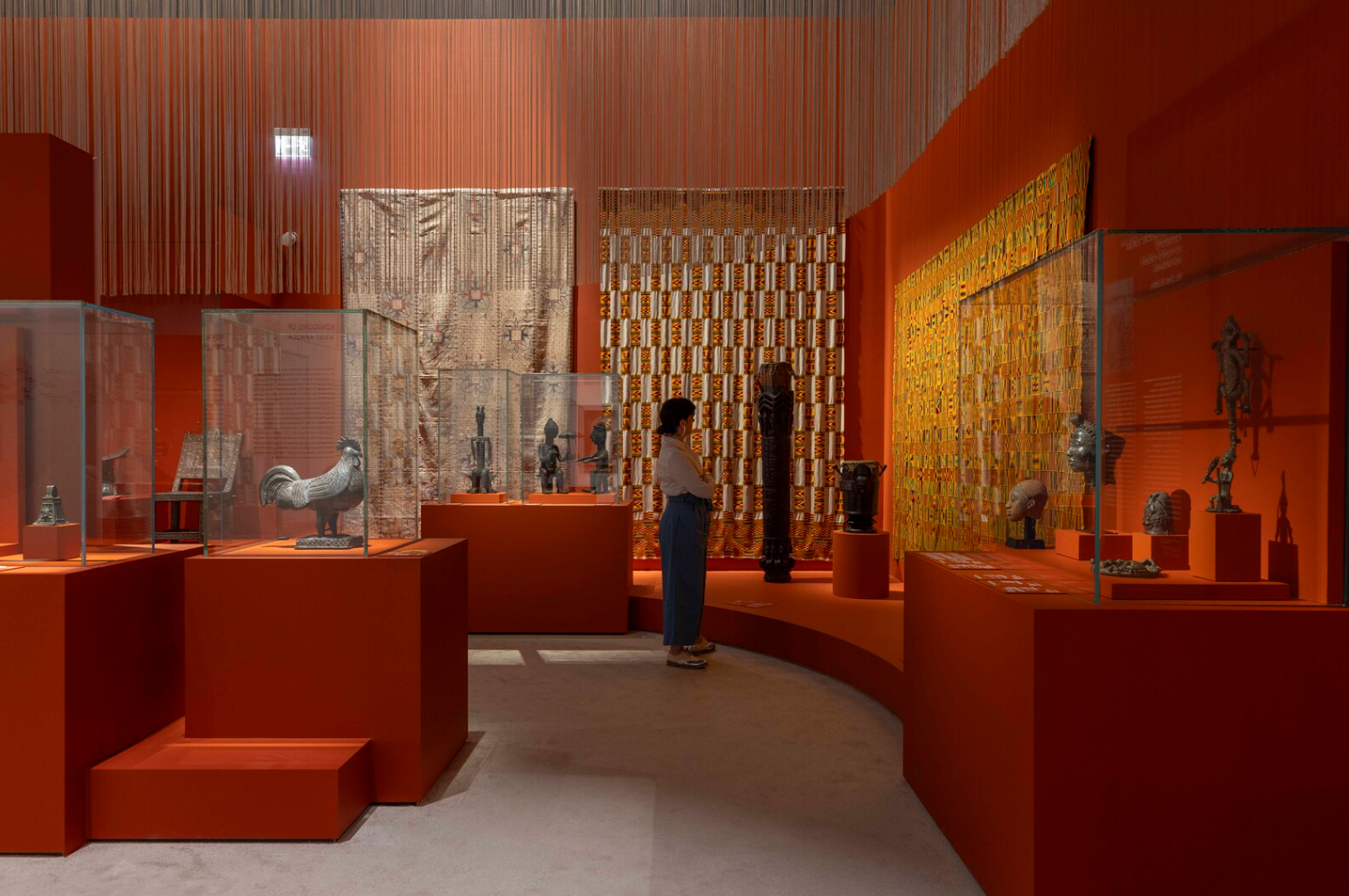 Kings and Queens of Africa: Forms and Figures of Power Exhibition