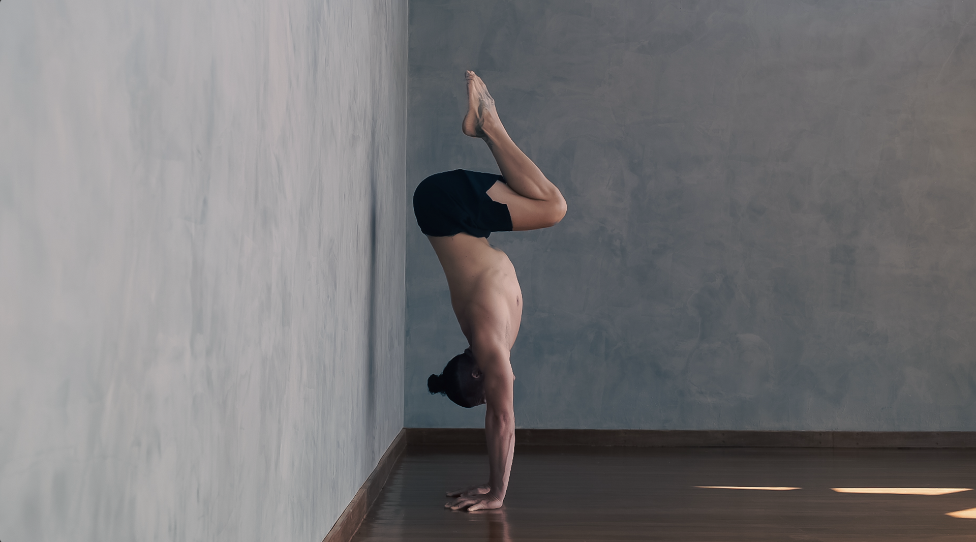Handstand Online Course Transition - Level 3