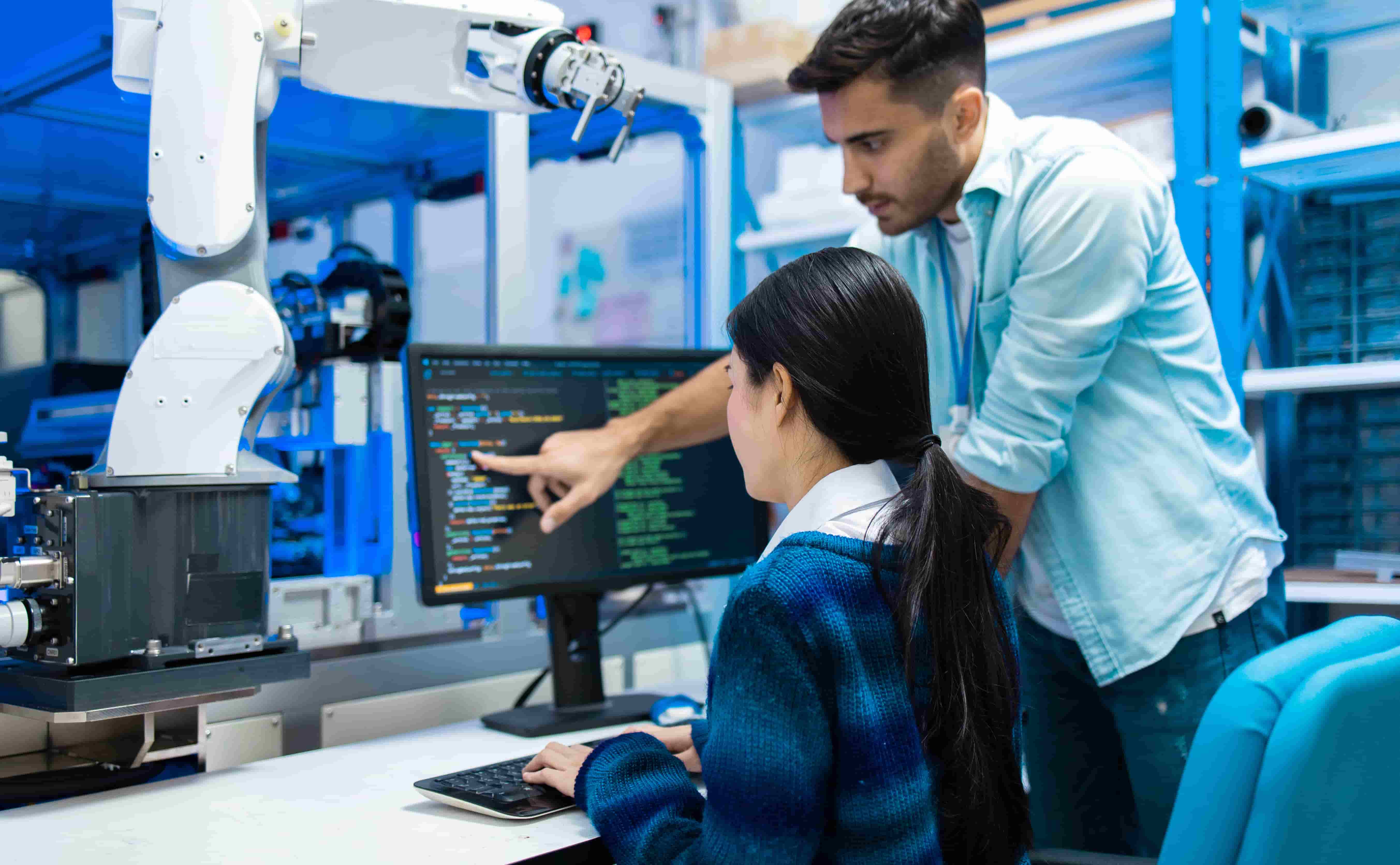 Machine Learning in Manufacturing: An Overview of Industry 4.0 Applications