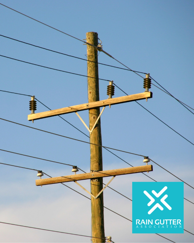 Free Toolbox Talk for Gutter Contractors: Overhead Power Line Awareness