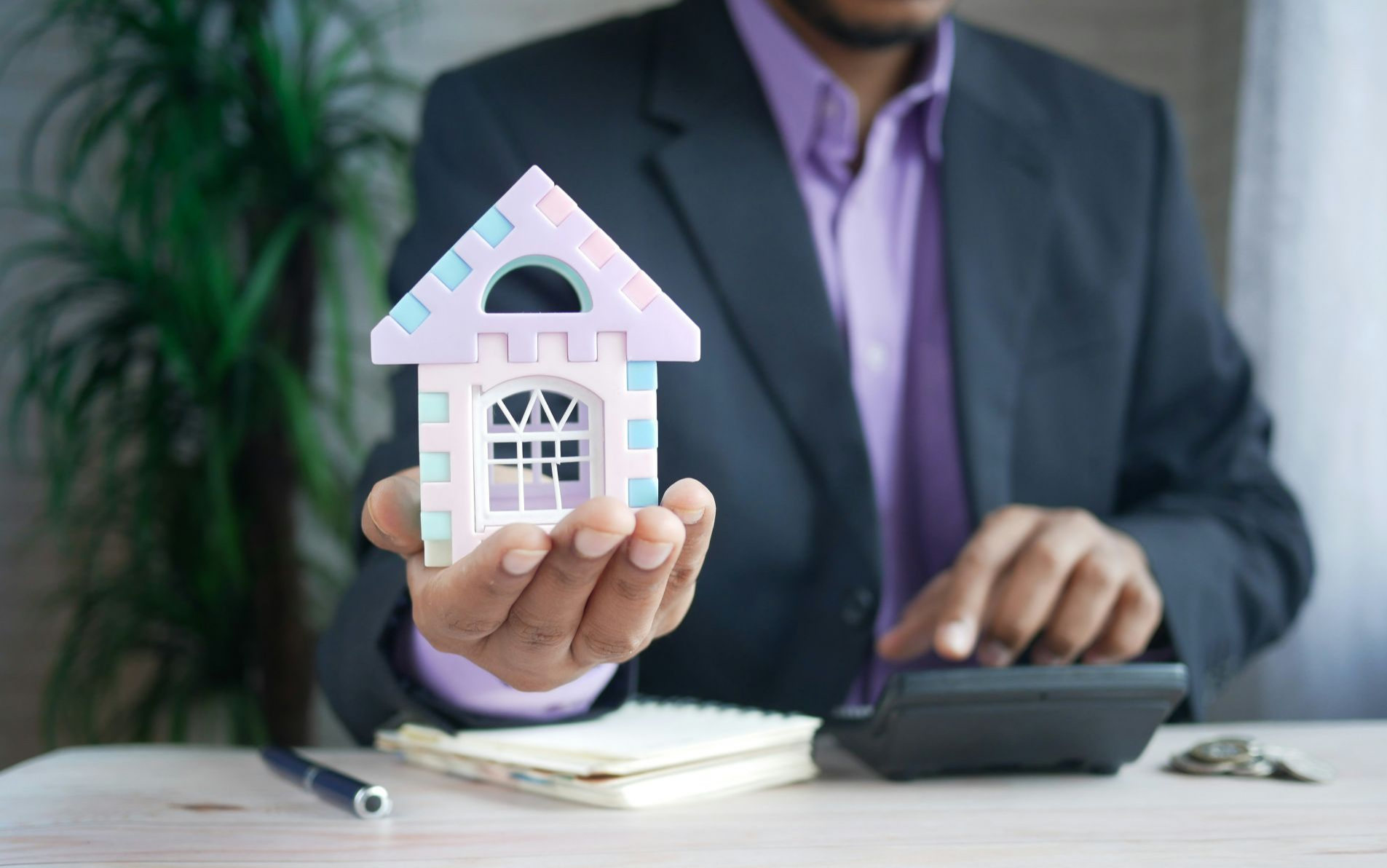How to Build a Diversified Real Estate Investment Portfolio