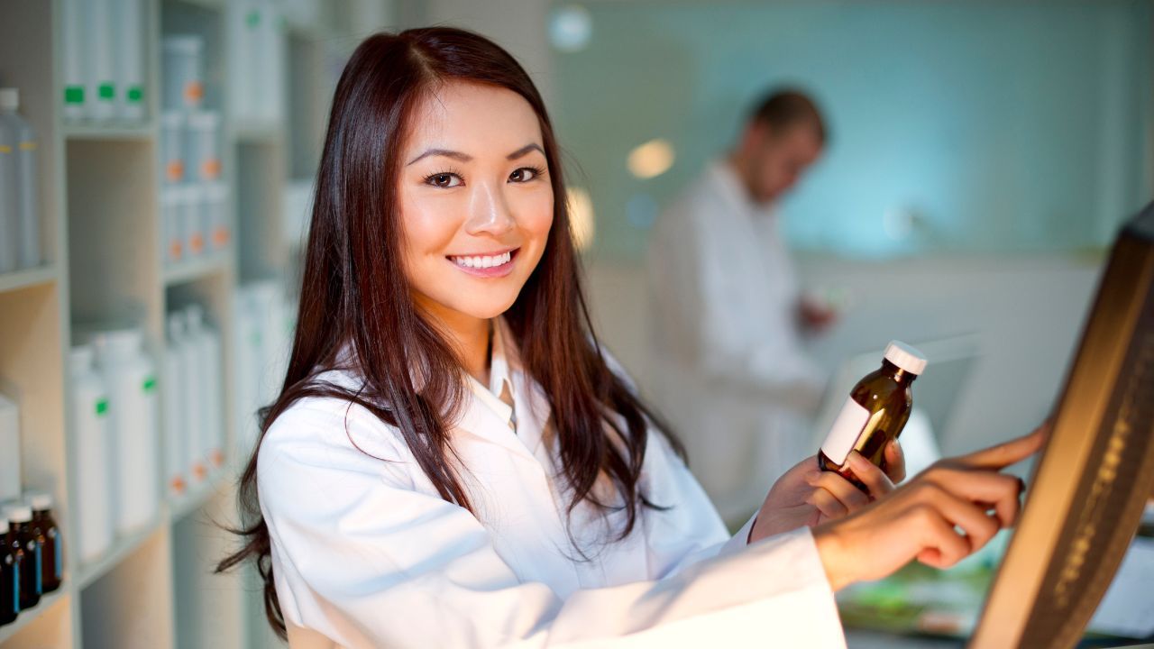 Become a Pharmacy Tech in California | Licensing Guide