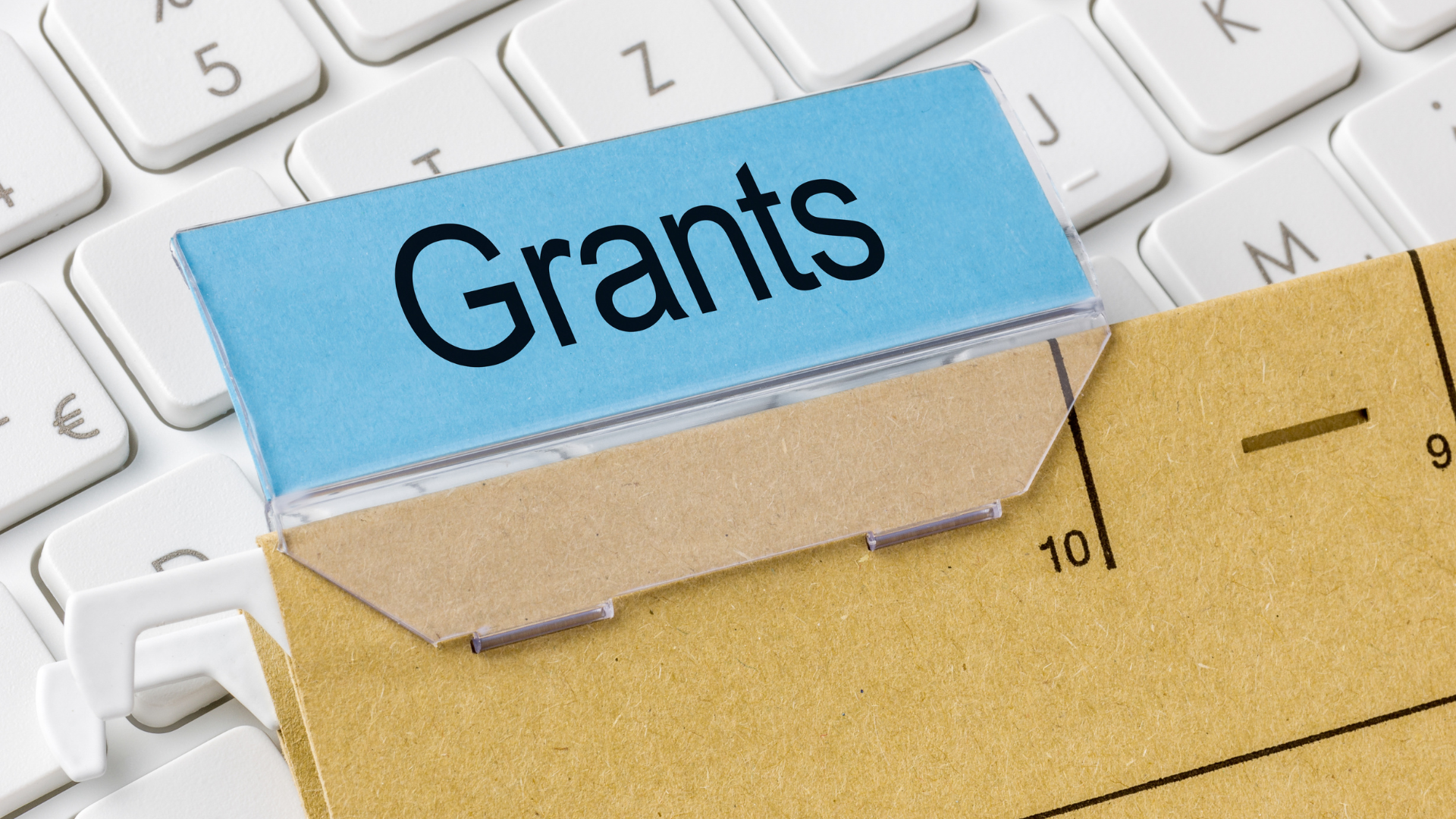 What to Do in the First 30 Days After Receiving a Federal Grant