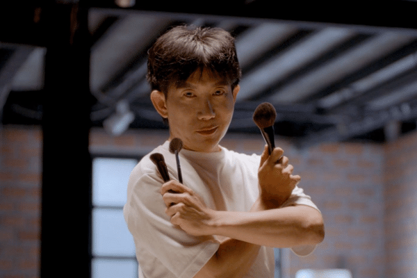 Glam ไปมั้ย? 4 ลุคที่เซเลบไทยชอบทำแต่งมากที่สุด | IkonClass